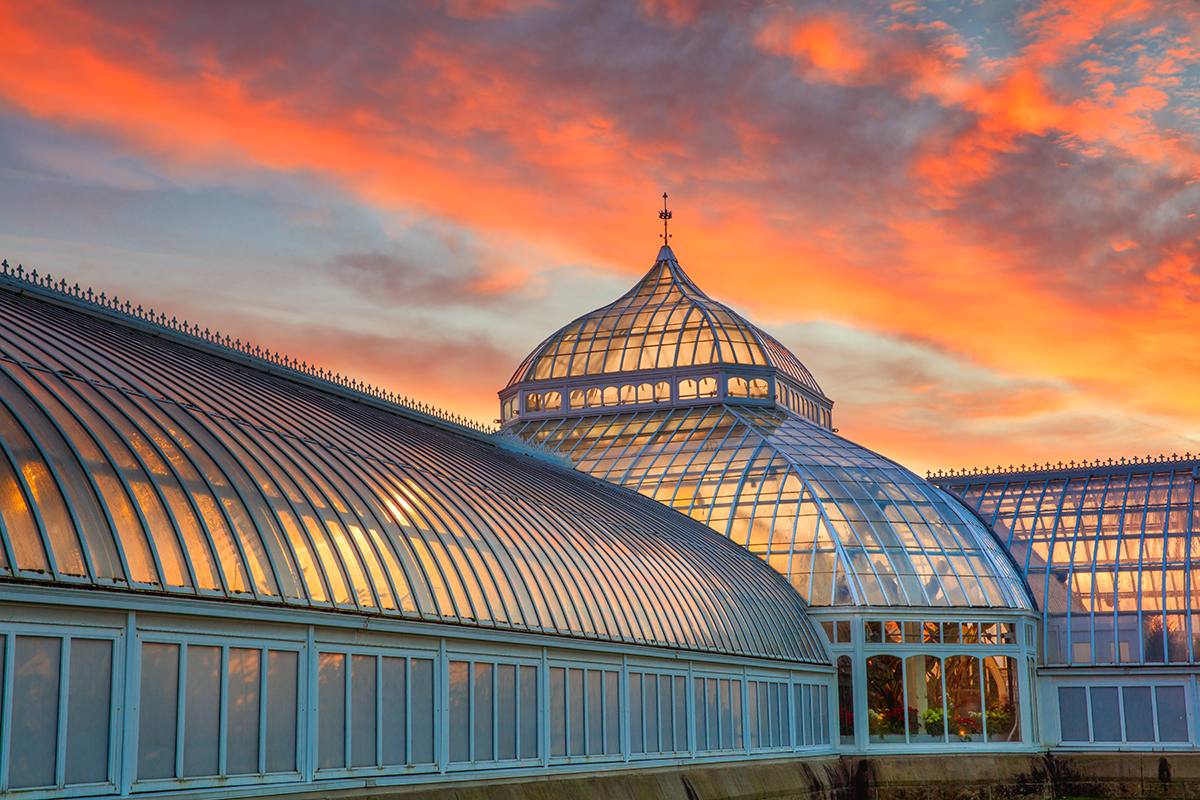 The PPG Place Ice Rink | Pittsburgh Beautiful