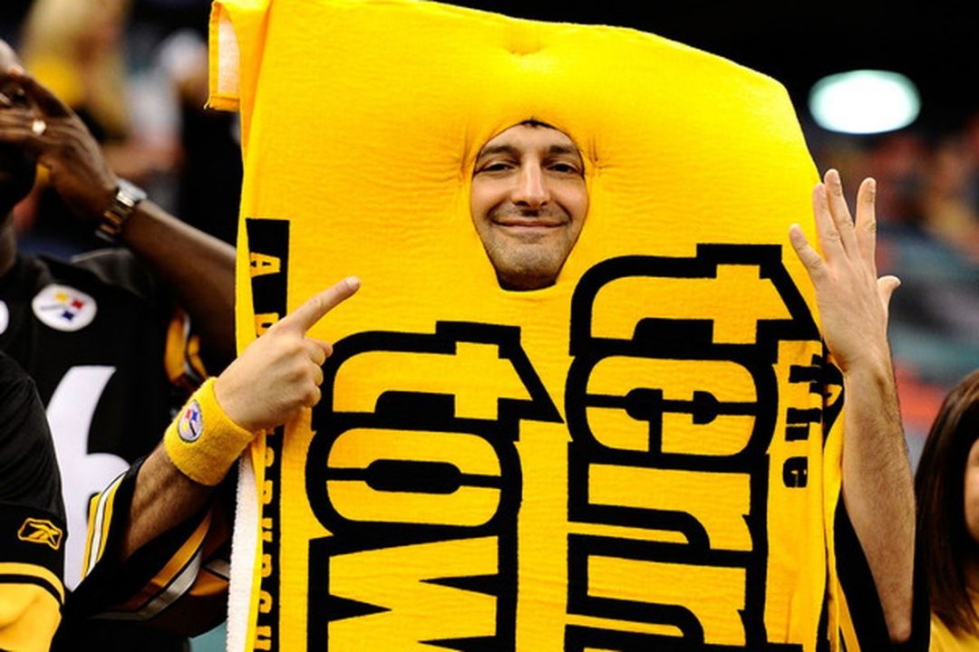 11 Typical Pittsburgh Outfits | Pittsburgh Beautiful