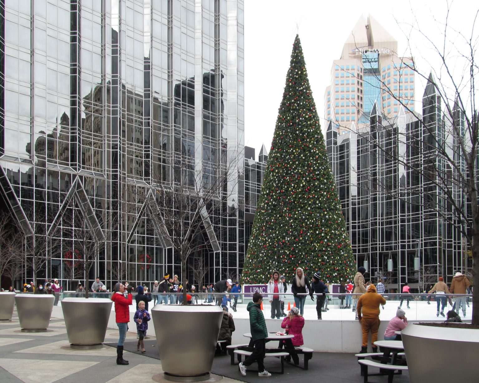 The PPG Place Ice Rink | Pittsburgh Beautiful